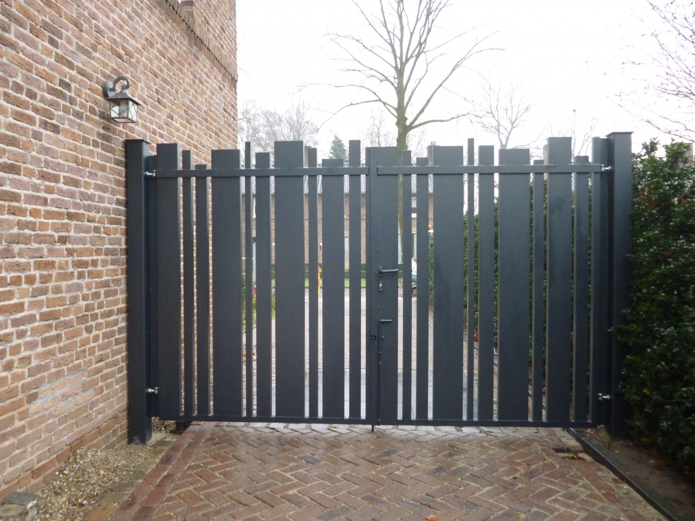 Aluminium poorten - J vd Mortel Hekwerken & Poorten